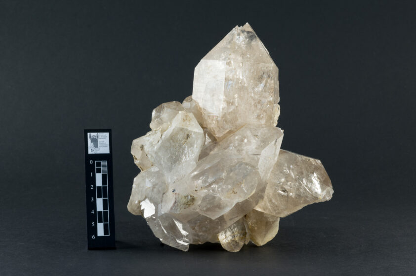 quarzi ialini – Museo Regionale di Scienze Naturali Efisio Noussan